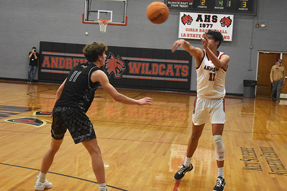 Wildcats can’t get going in a loss to Robbinsville | Cherokee Scout ...