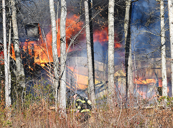 Fire destroys home, threatens 2 | Cherokee Scout, Murphy, North Carolina